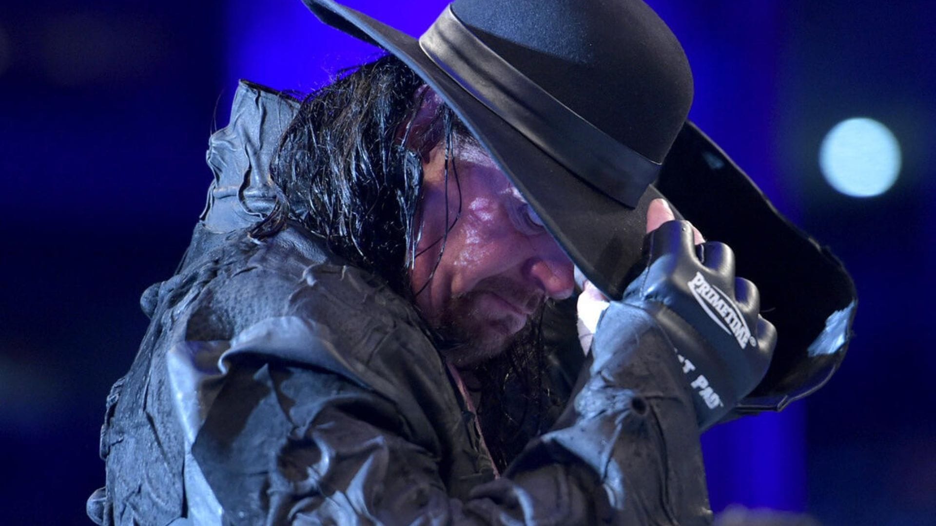 Ex-WWE star cried backstage before being replaced for Undertaker spot ...