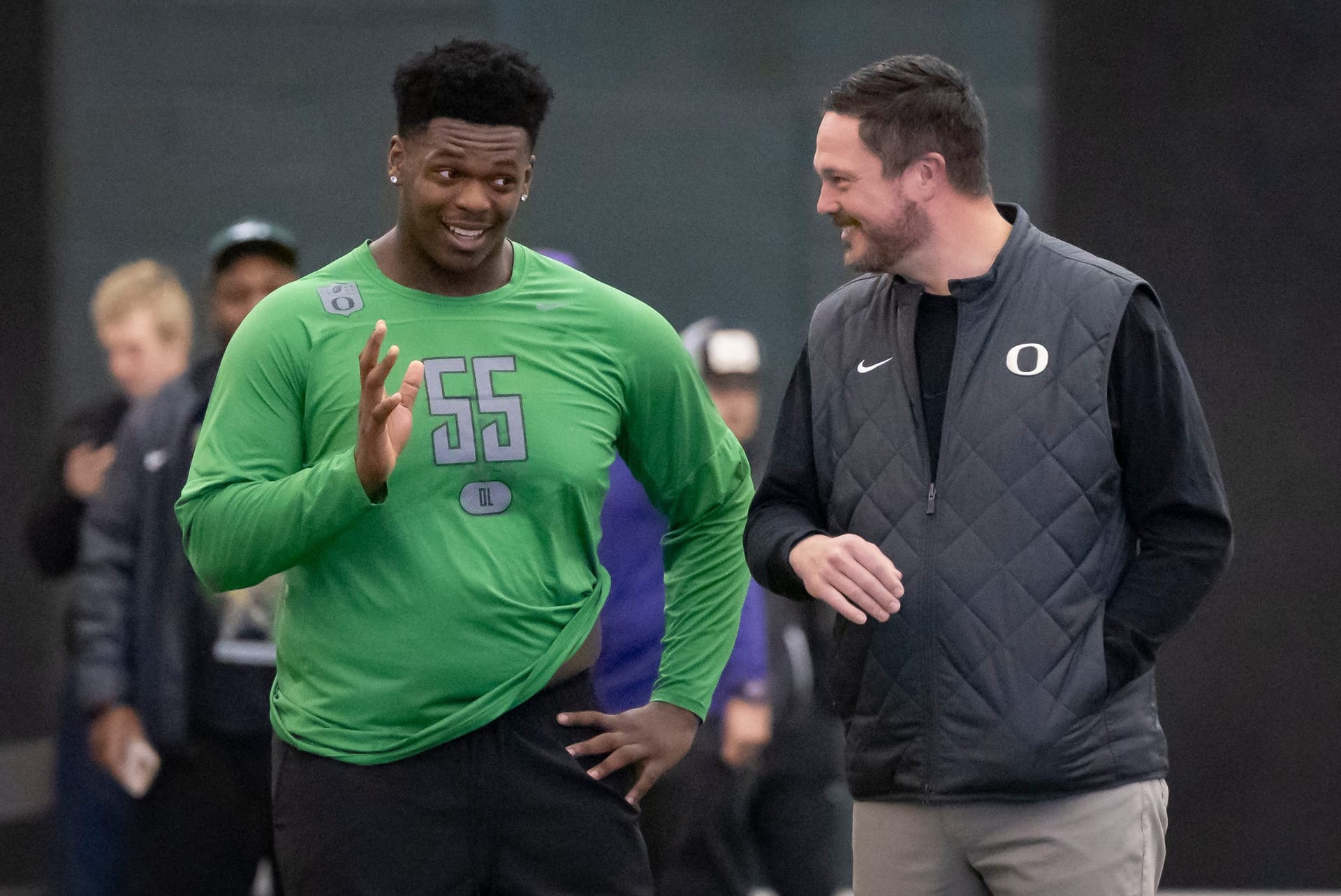 Oregon Ducks OL Ziyare Addison shares 3-word reaction as elite 2026 ...